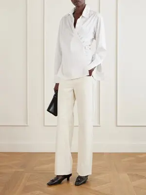 TOD'S Leather Pumps With Logo Detail