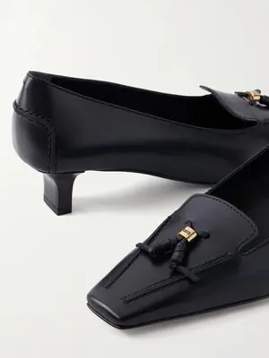 TOD'S Leather Pumps With Logo Detail