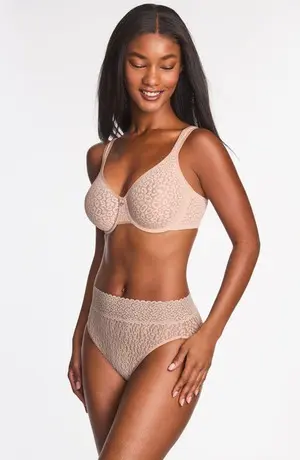 Wacoal High Bar™ Underwire Bra - Roebuck