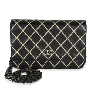 Chanel Calfskin Diamond Stitch Fancy Cc Wallet On Chain - Black