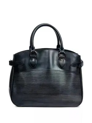 LOUIS VUITTON Passy Pm Handbag - Black
