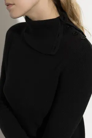 LISA YANG Turtleneck ‘sabrine