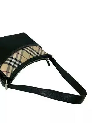 Burberry 2000-2017 Nova Check And Nylon Shoulder Bag