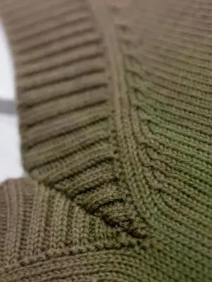 AMI Paris V-neck Sleeveless Sweater