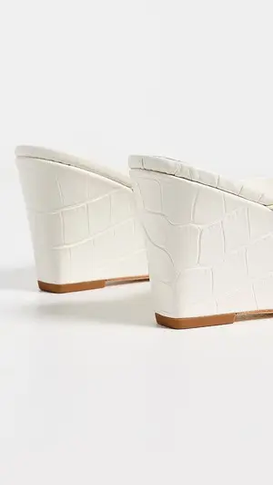 REFORMATION Jessie Wedge Sandals
