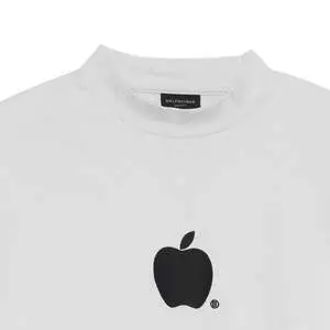 Balenciaga Be Different' T-shirt