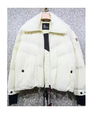 Moncler Cluses Short Down Jacket