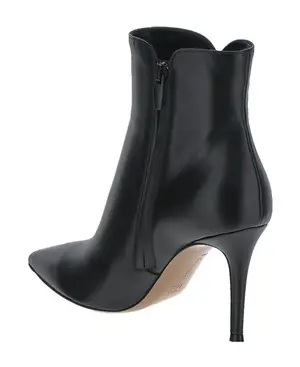 GIANVITO ROSSI Classic Pointed Ankle Boots