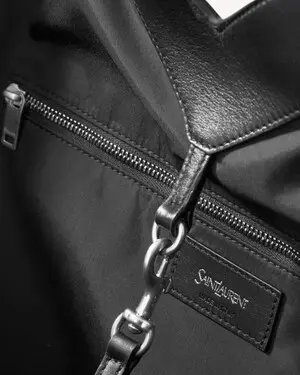 Saint Laurent Large Y-logo Tote Bag