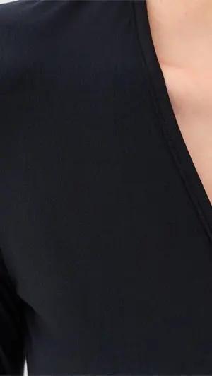 Commando Butter Wrap Top With Thumbholes