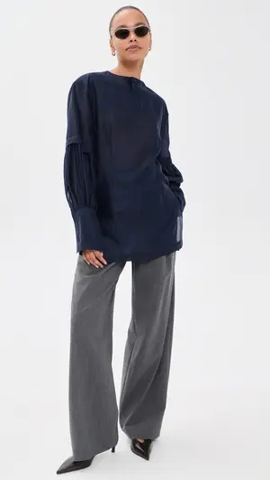 THE LATEST Erin Muslin Blouse