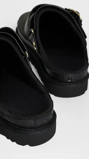UGG Goldenstar Villa Clogs