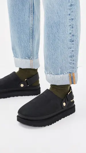 UGG Goldenstar Villa Clogs