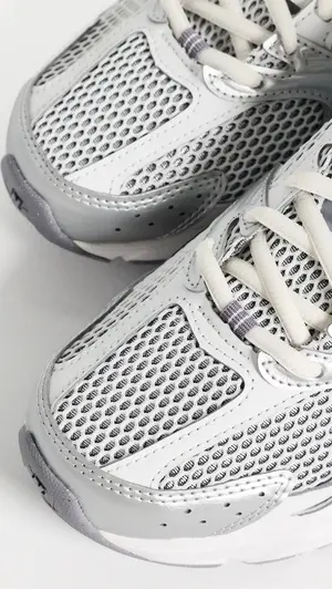 NEW BALANCE 530 Athletic Sneakers - Grey/grey