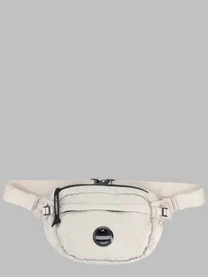 C.P. COMPANY Marsupio Con Logo - Cream