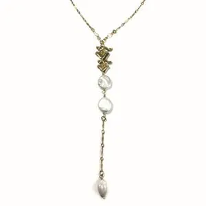 Rachel Nathan Gold / White Floral Centerpiece & Pearl Y-necklace - Gold/white