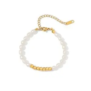 MICKEY'S GIRL Gold / White Lucky Pearls Gold Beaded Bracelet - Gold/white