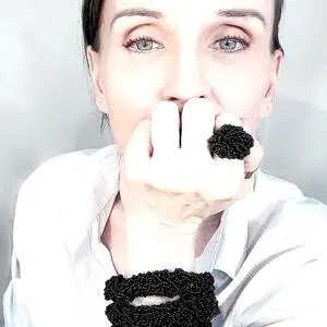 DOPAMINE FIX BY MARTINA NUNEZ Knotorious Ring - Black