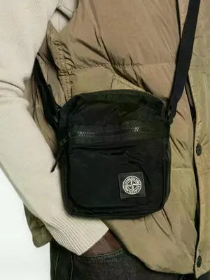 Stone Island Logo-patch Messenger Bag - Black
