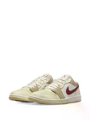 JORDAN Air 1 Low Sneakers