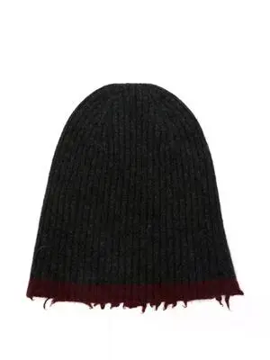 UMA WANG Ribbed Knit Frayed Hem Beanie - Grey