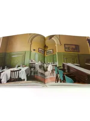 RIZZOLI Milan: Past, Present, Future Book