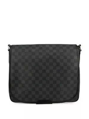 LOUIS VUITTON 2011 Daniel Damier Graphite Messenger Bag - Black