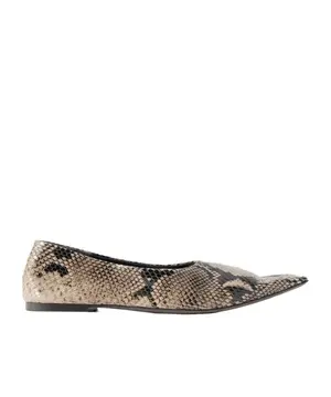 Khaite Pointed-toe Flat Shoes - Nude