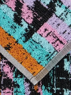 CARRARA Bath And Beach Towels Lifestyle
