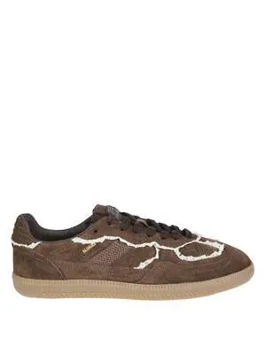 ALOHAS Crochet Leather Patent Sneaker - Marrone