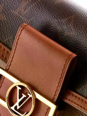 LOUIS VUITTON Dauphine Chain Wallet Reverse Monogram Canvas Clutch Bag