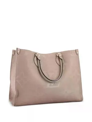 LOUIS VUITTON Onthego Monogram Empreinte Giant Mm Tote Bag - Neutrals