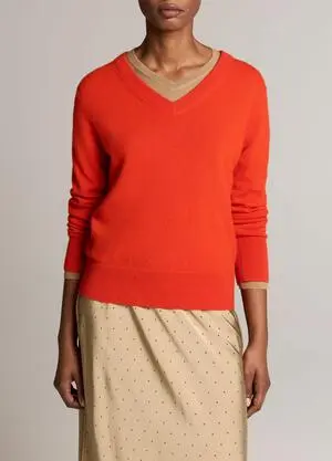 Vince Cashmere Casual V-neck Sweater - Crimson