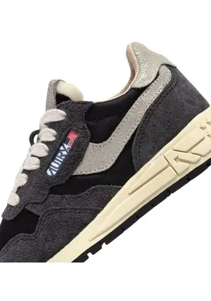 AUTRY Lace-up Sneakers