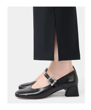 ROGER VIVIER Efflorescence Leather Mary Jane Pumps