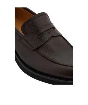 FERRAGAMO Penny Loafer