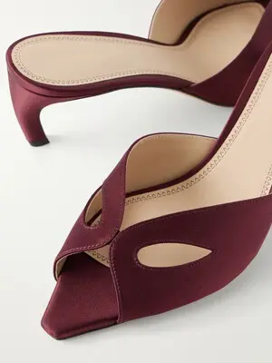 Victoria Beckham Harlow Mask 55 Satin Sandals - Burgundy