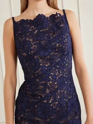 SELF-PORTRAIT Scalloped Lace Midi Dress