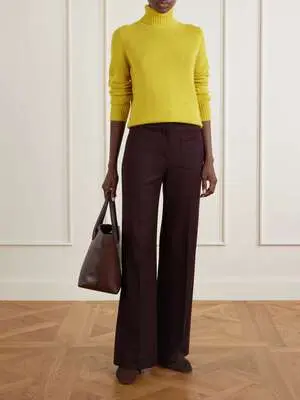 ALLUDE Turtleneck Cashmere Sweater