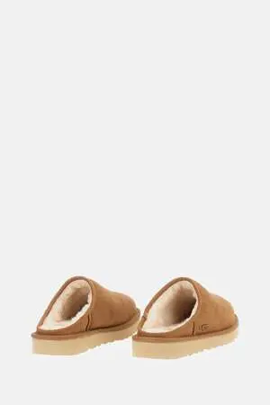 UGG Classic Slip On Suede Clogs - Marrone