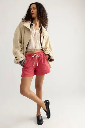 Donni. Chino Drawstring Shorts - Raspberry