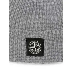 Stone Island Ribbed Knit Beanie With Logo Patch - Gray