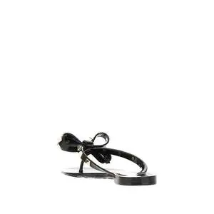 Valentino Garavani Rockstud Rubber Thong Slides - Pink