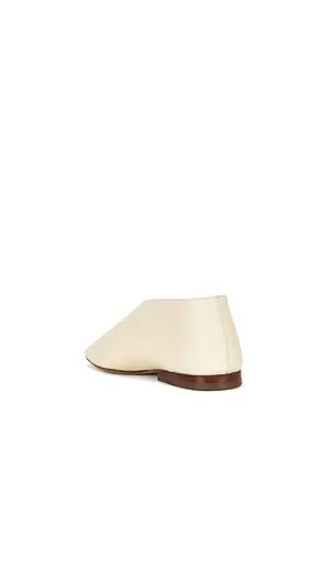 MANSUR GAVRIEL Square Soft V Flat