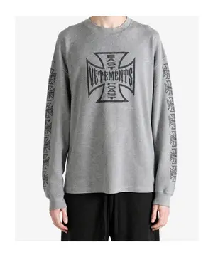 Vetements Long-sleeve T-shirt
