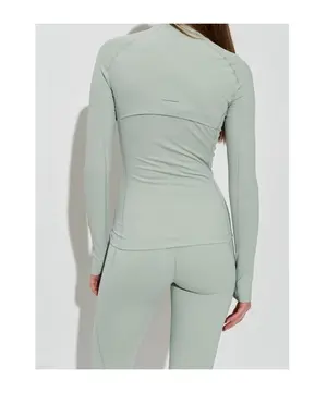 On Zip-up Performance Top