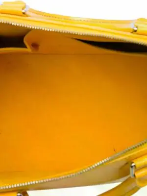 LOUIS VUITTON 2011 Epi Alma Gm Handbag
