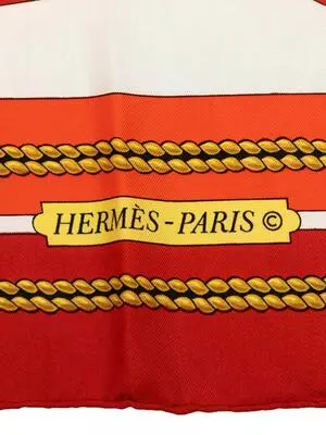 Hermès 1970-2000 Chateaux D Arriere Silk Scarf 90 Scarves - Multicolour