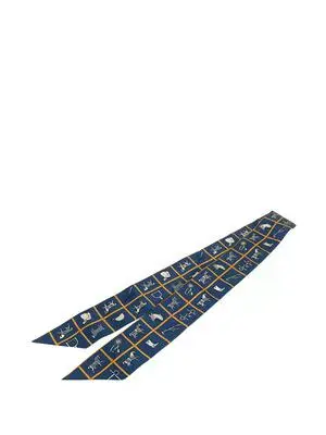 Hermès 2019-2020 Couvertures Et Tenues De Jour Silk Twilly Scarf Scarves - Blue