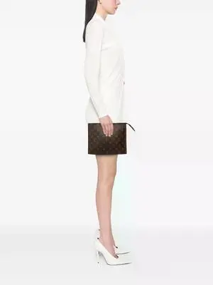 LOUIS VUITTON 2021-2026 Monogram Toiletry Pouch 26 Clutch Bag - Brown